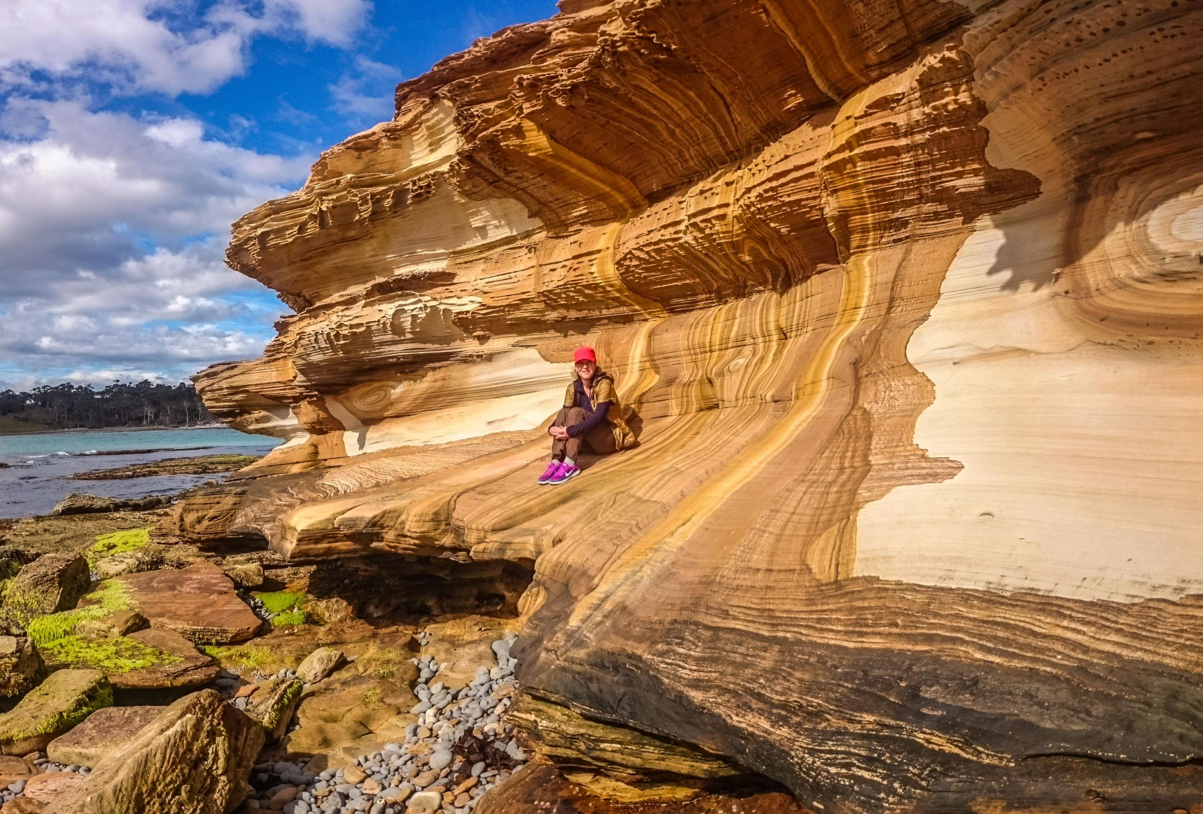 The Breathtaking Painted Cliffs on Maria Island | Best Time 2 Visit ...
